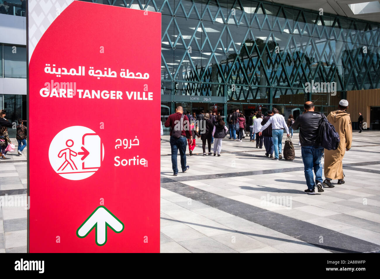 Railway station tangier morocco Banque de photographies et d’images à ...