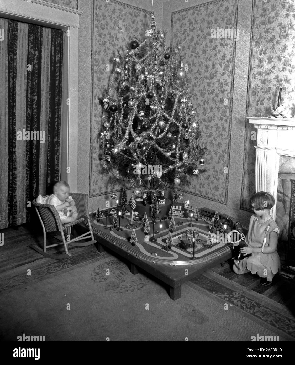 Noël des années 1900 en famille Banque de photographies et d’images à ...