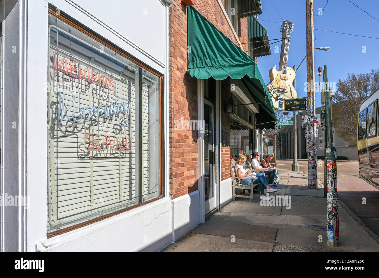 Sam phillips Banque de photographies et d’images à haute résolution - Alamy