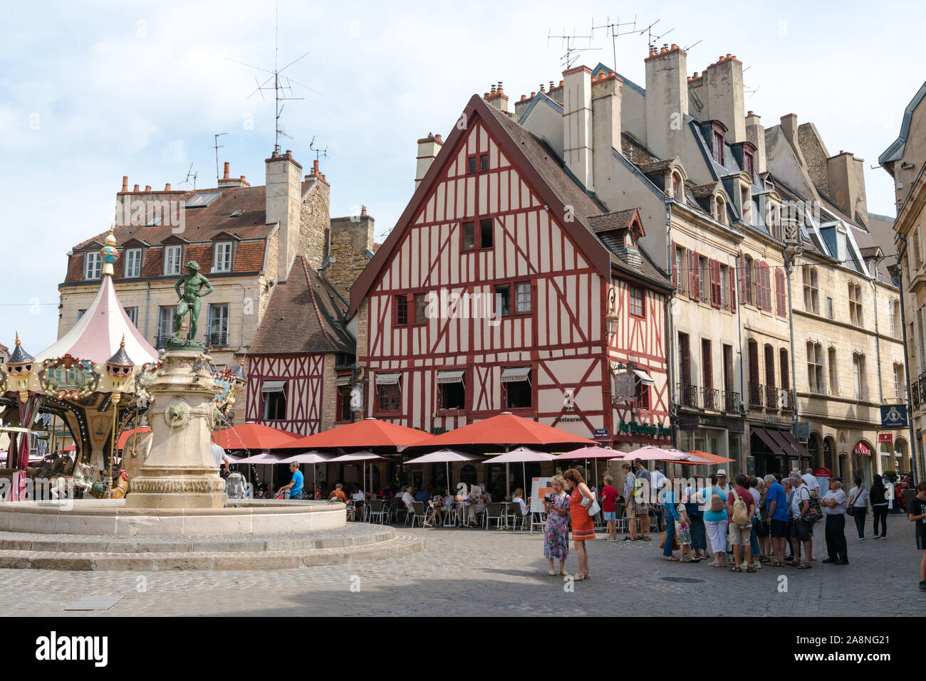 Place françois rude dijon Banque de photographies et d’images à haute ...