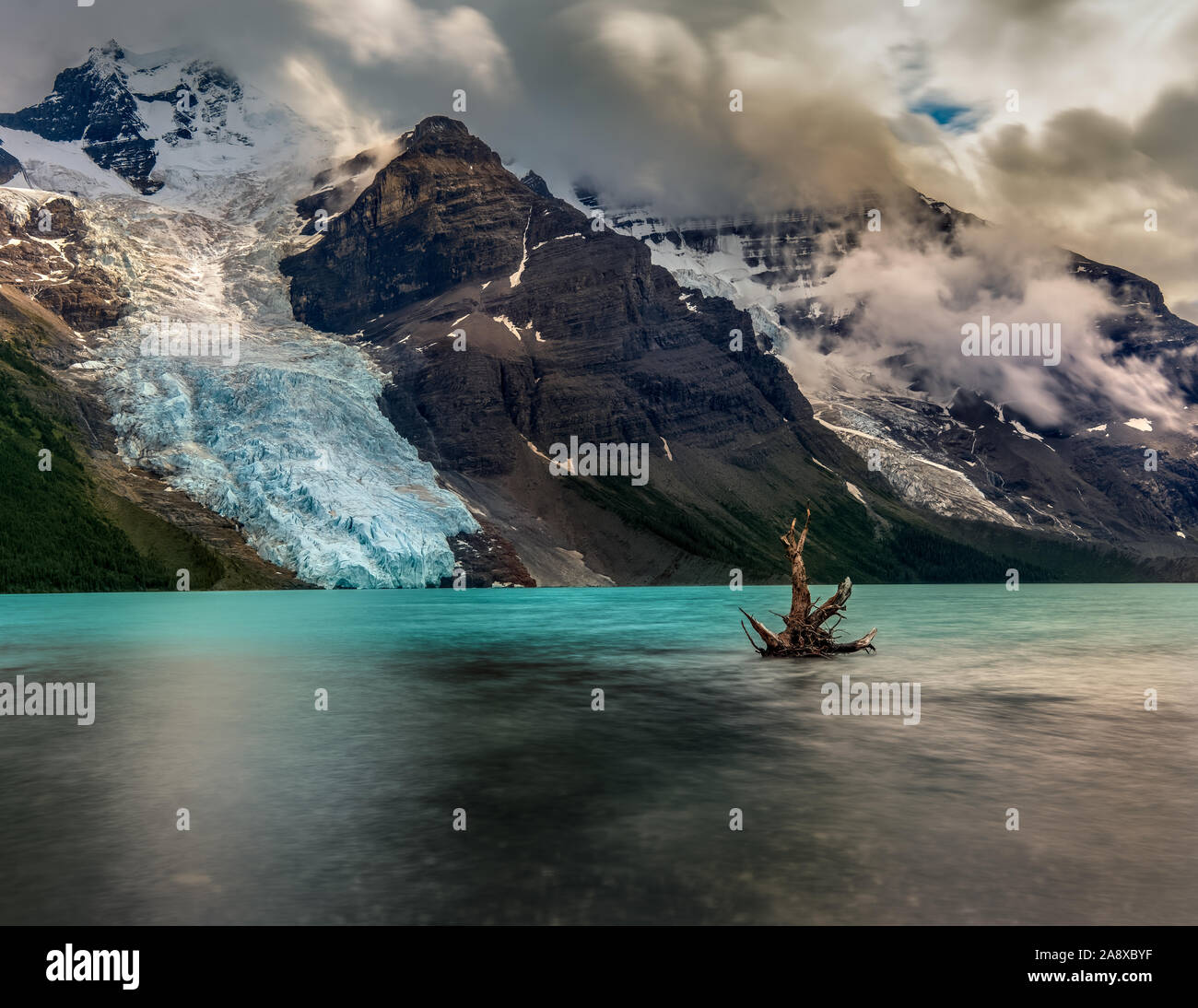 Le lac de berg Banque de photographies et d’images à haute résolution ...
