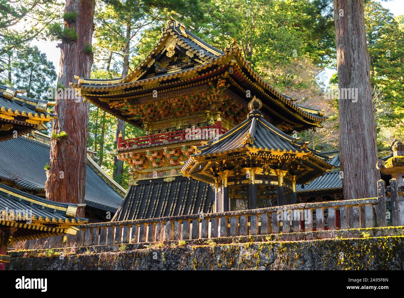 Magnifique Tosho-gu Temple du 17ème siècle, Sanctuaire Shinto ...