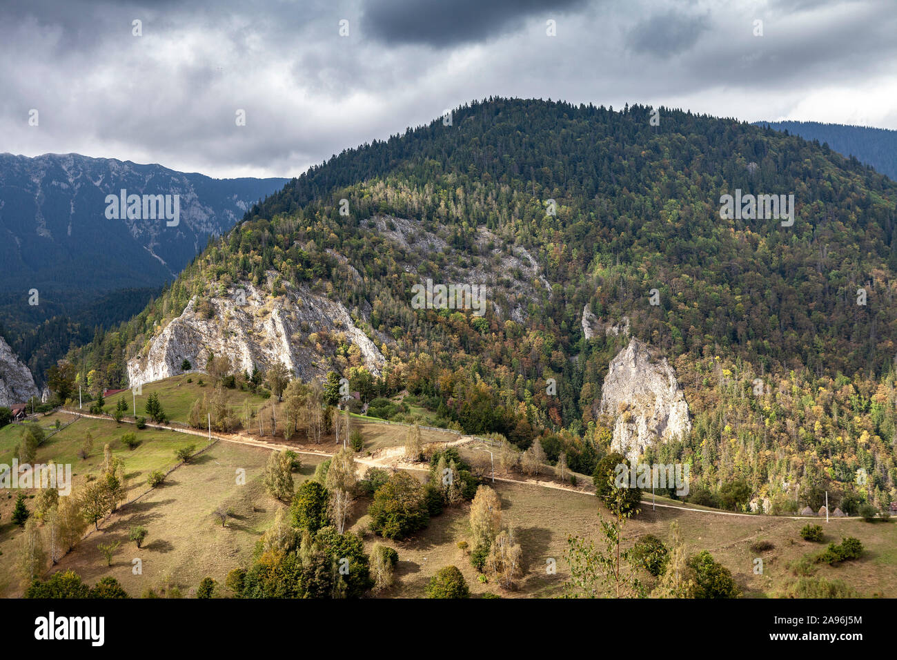 Piatra craiului national park Banque de photographies et d’images à ...