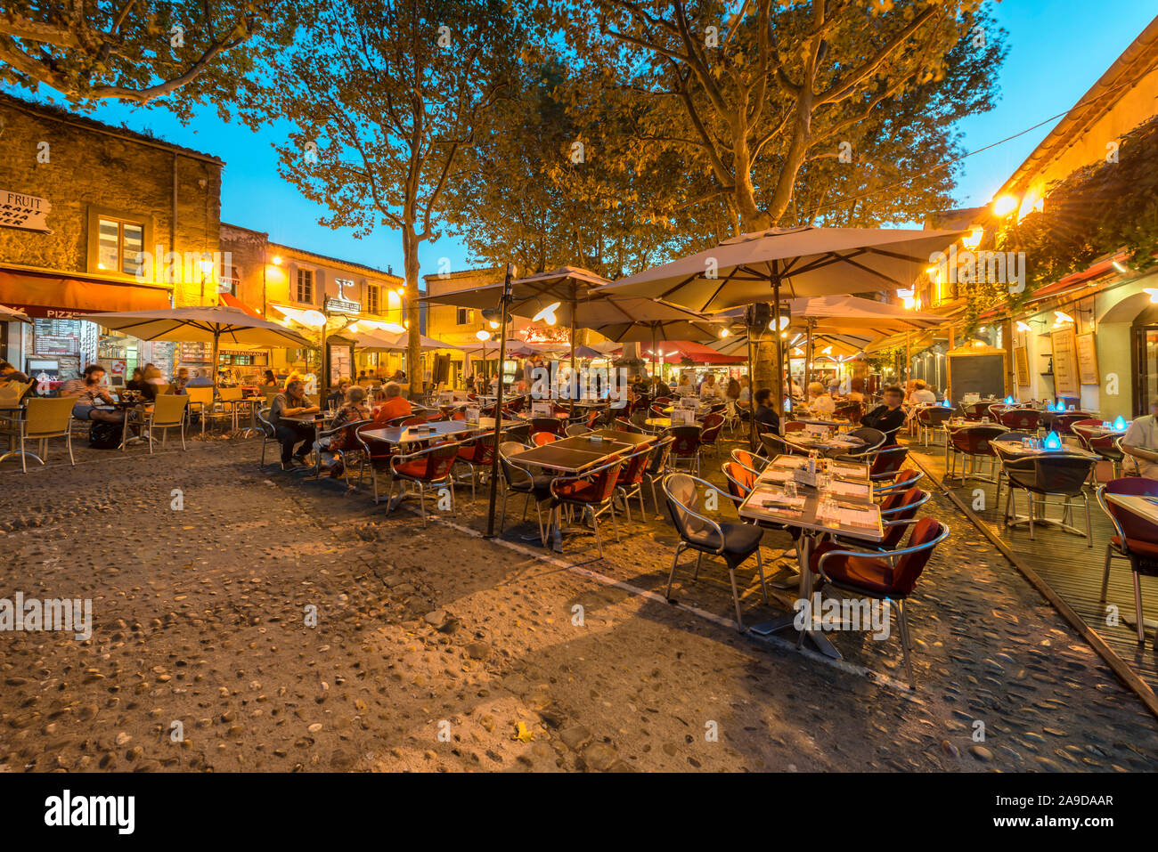 Carcassonne, Aude, France, Place Marcou dans la vieille ville de ...