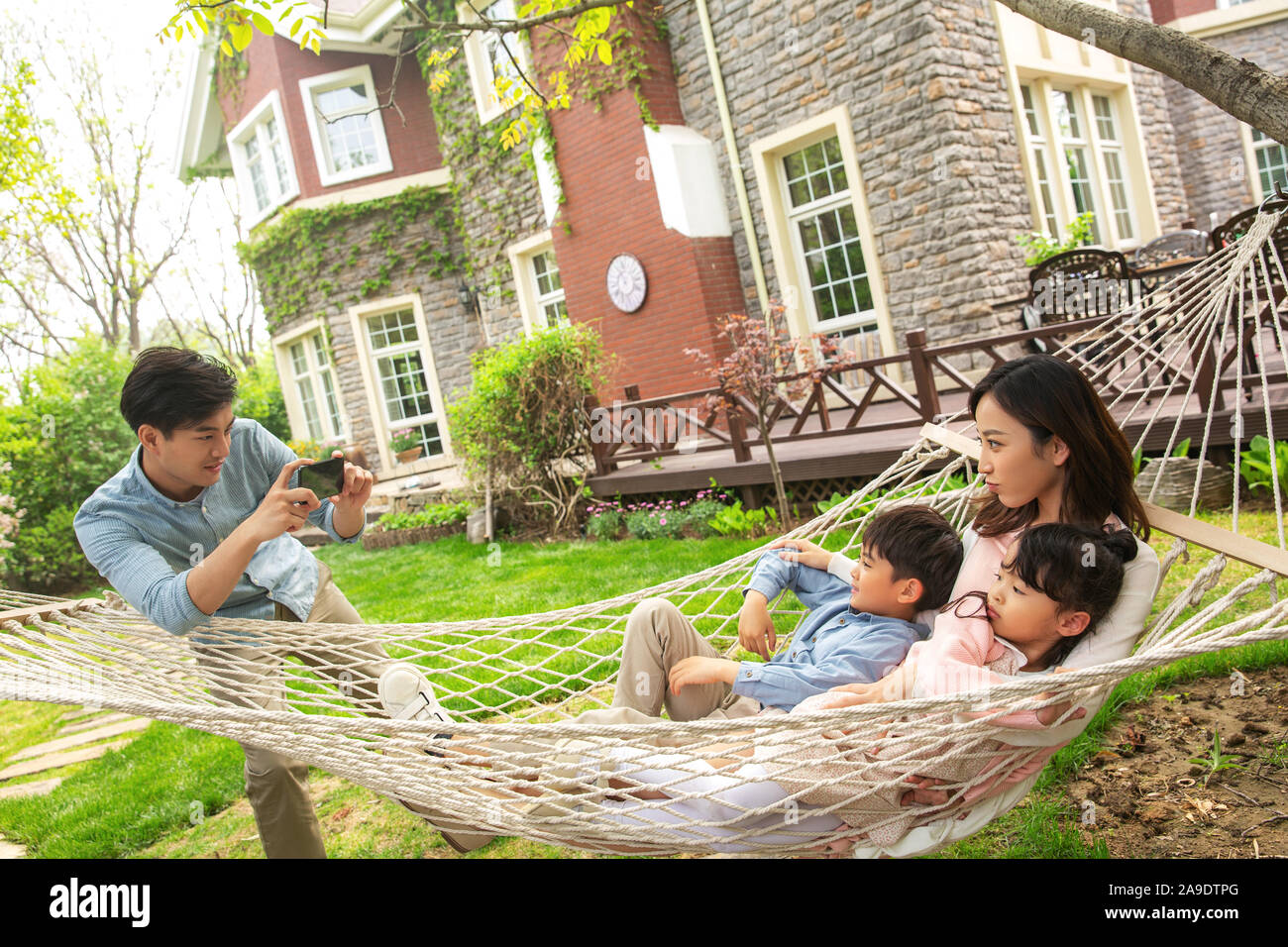 Photographies de famille Banque de photographies et d’images à haute ...