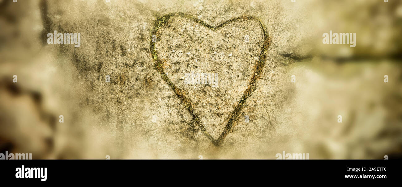 Coeur de pierre sculptée Banque de photographies et d’images à haute ...