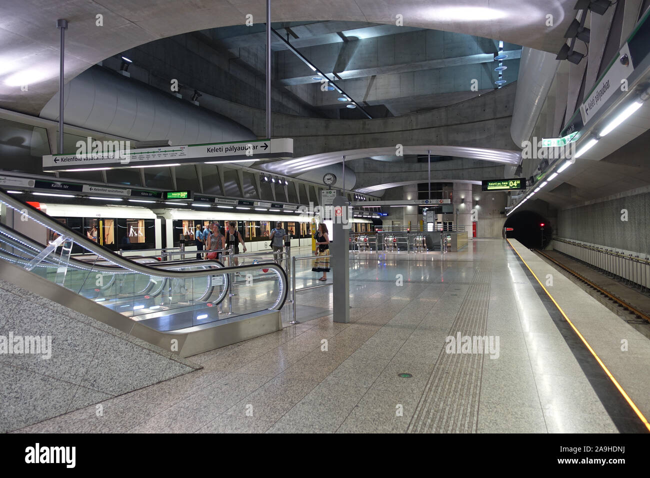Budapest m4 Banque de photographies et d’images à haute résolution - Alamy