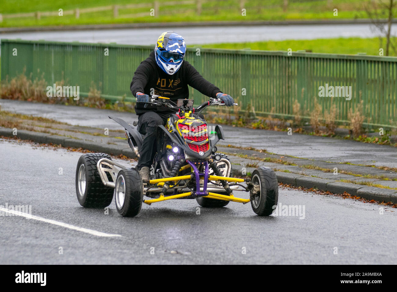 Moteur à quatre temps Banque de photographies et d’images à haute ...