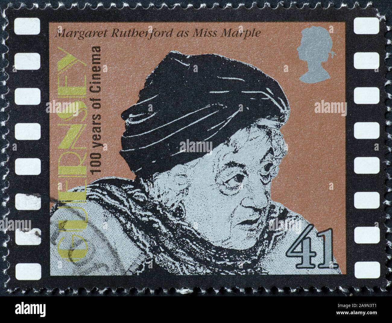Margaret rutherford miss marple Banque de photographies et d’images à ...