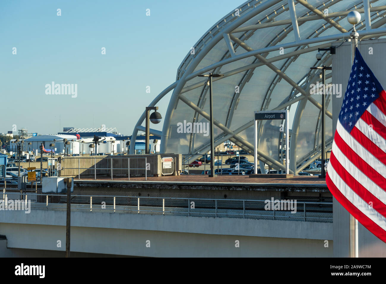 Atl station de terminal domestique skytrain Banque de photographies et ...