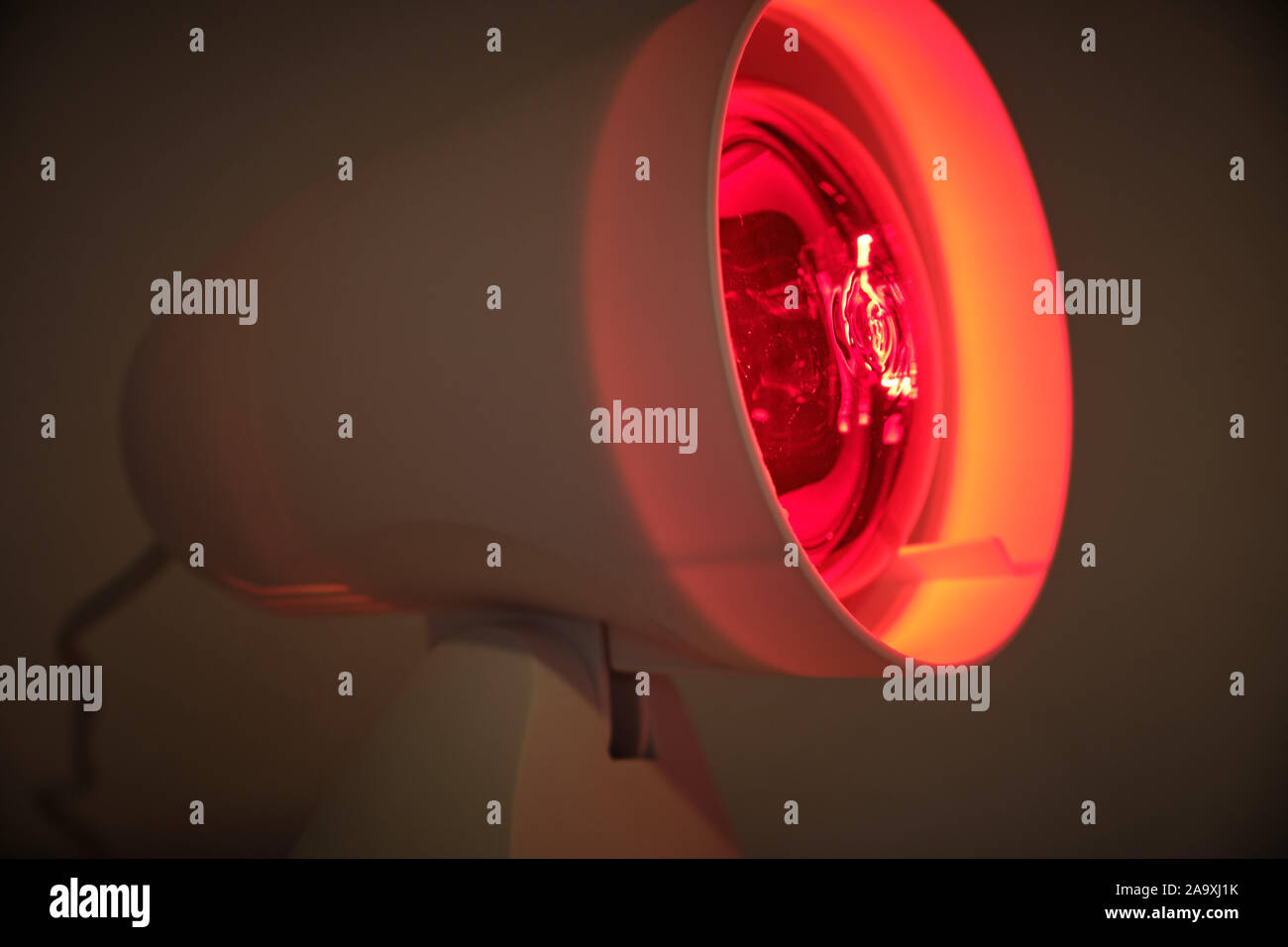 Lampe infrarouge Banque de photographies et d’images à haute résolution ...