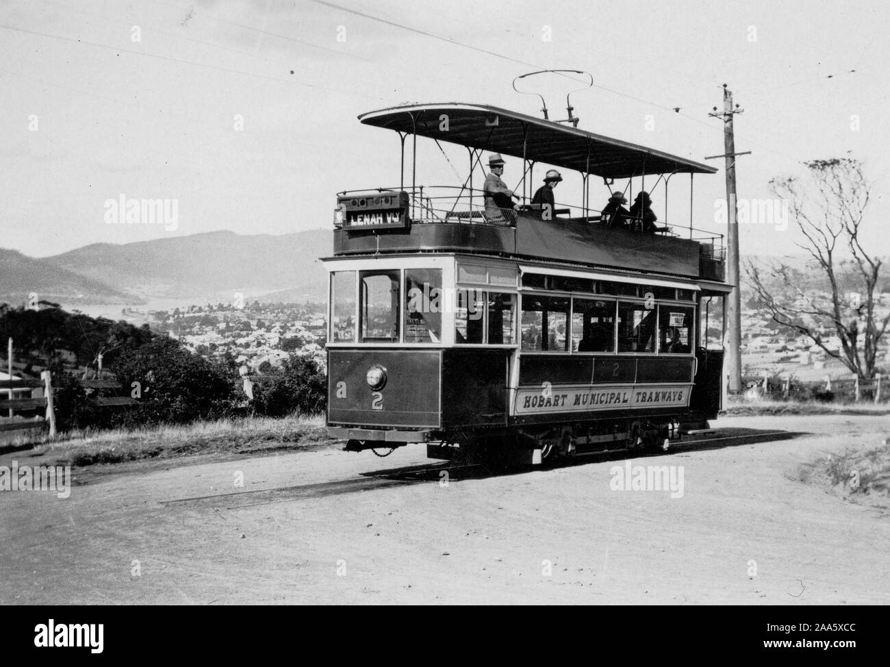 Tram 1920s tram Banque de photographies et d’images à haute résolution ...