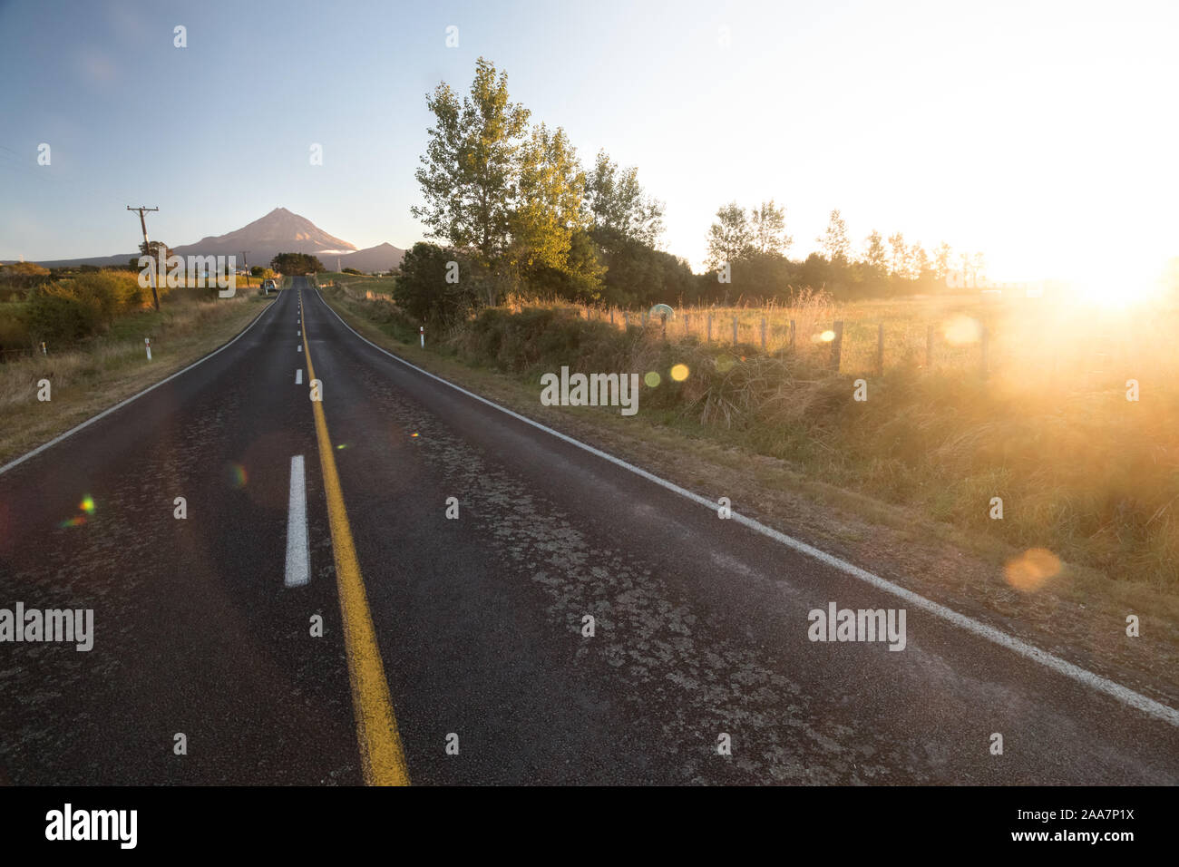 Mont Taranaki Egmont Banque d'image et photos - Alamy