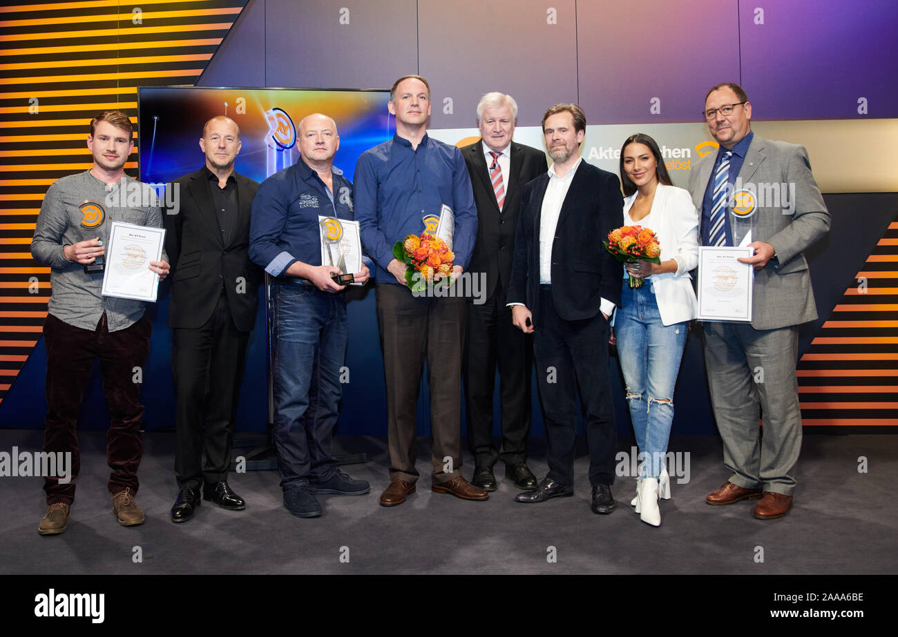 20 novembre 2019, Berlin : Kevin Rast, lauréat, Heino Ferch, acteur ...