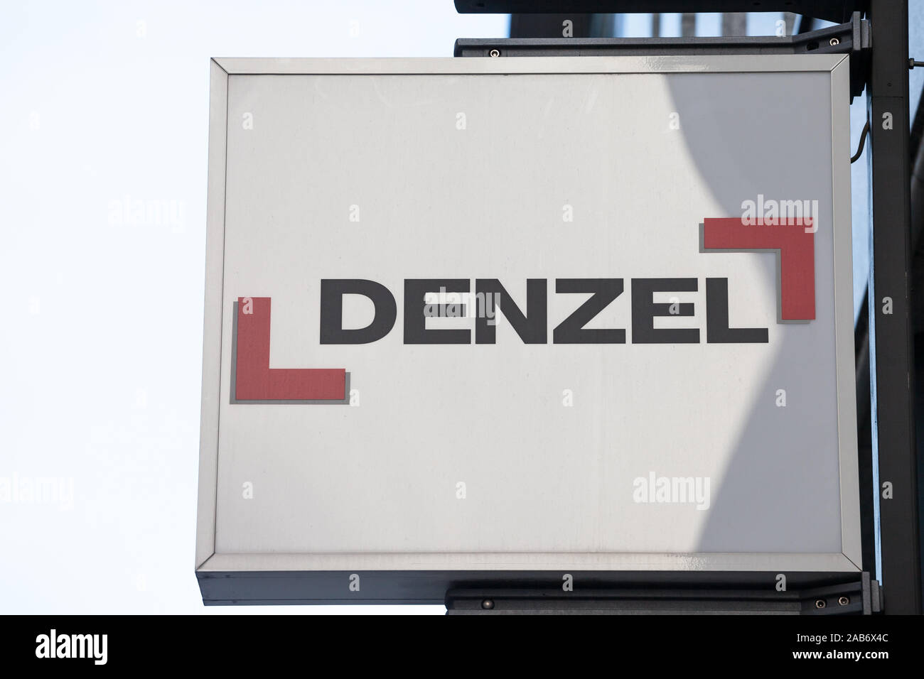 Denzel wien Banque de photographies et d’images à haute résolution - Alamy