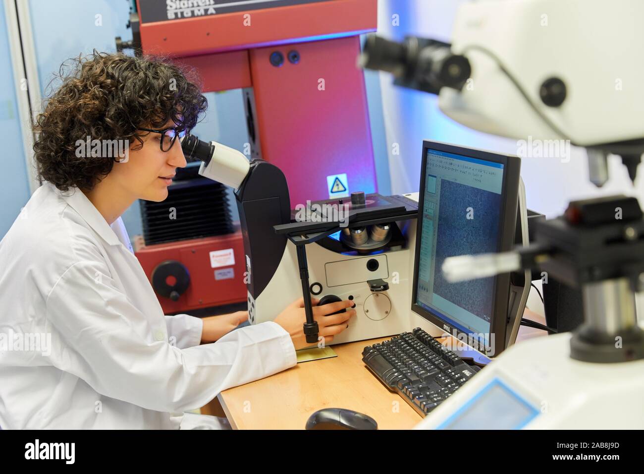 Microscope Optique Banque d'image et photos - Alamy