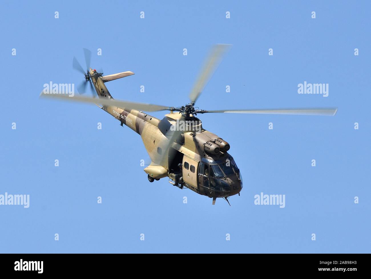 Puma helicopter alat Banque de photographies et d’images à haute ...