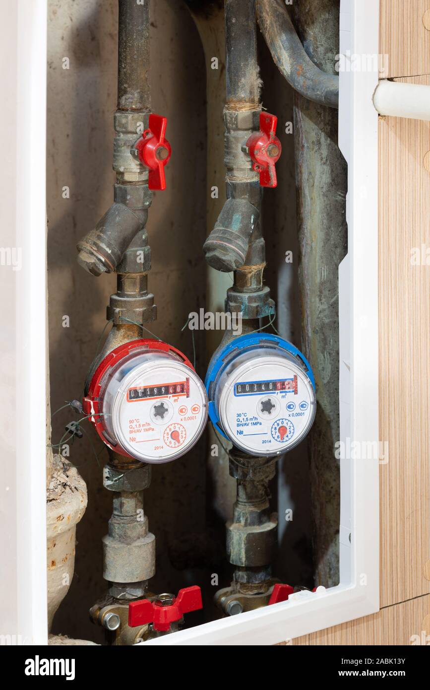 Compteurs d'eau Banque de photographies et d’images à haute résolution - Alamy