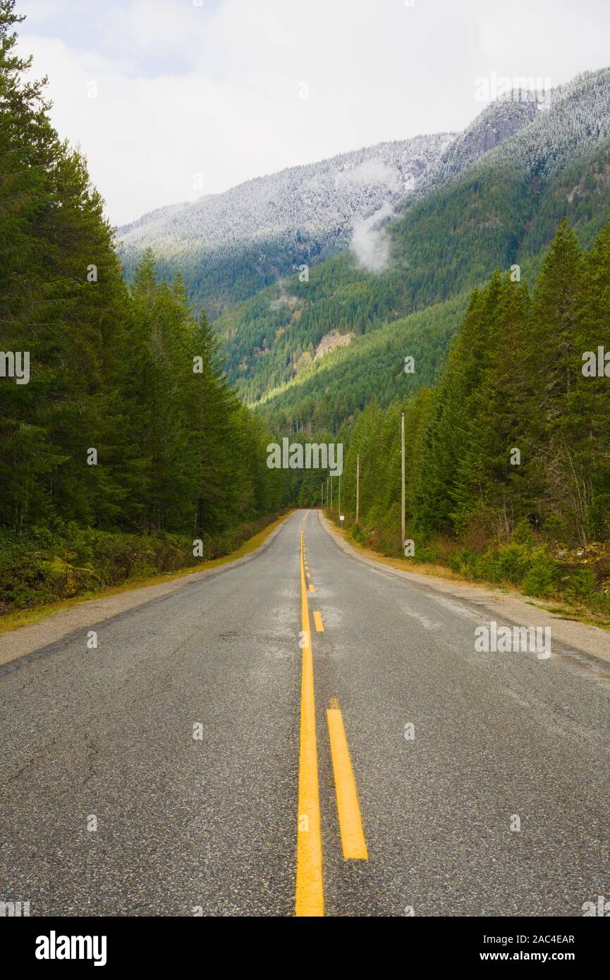 Chilliwack lake Banque de photographies et d’images à haute résolution ...