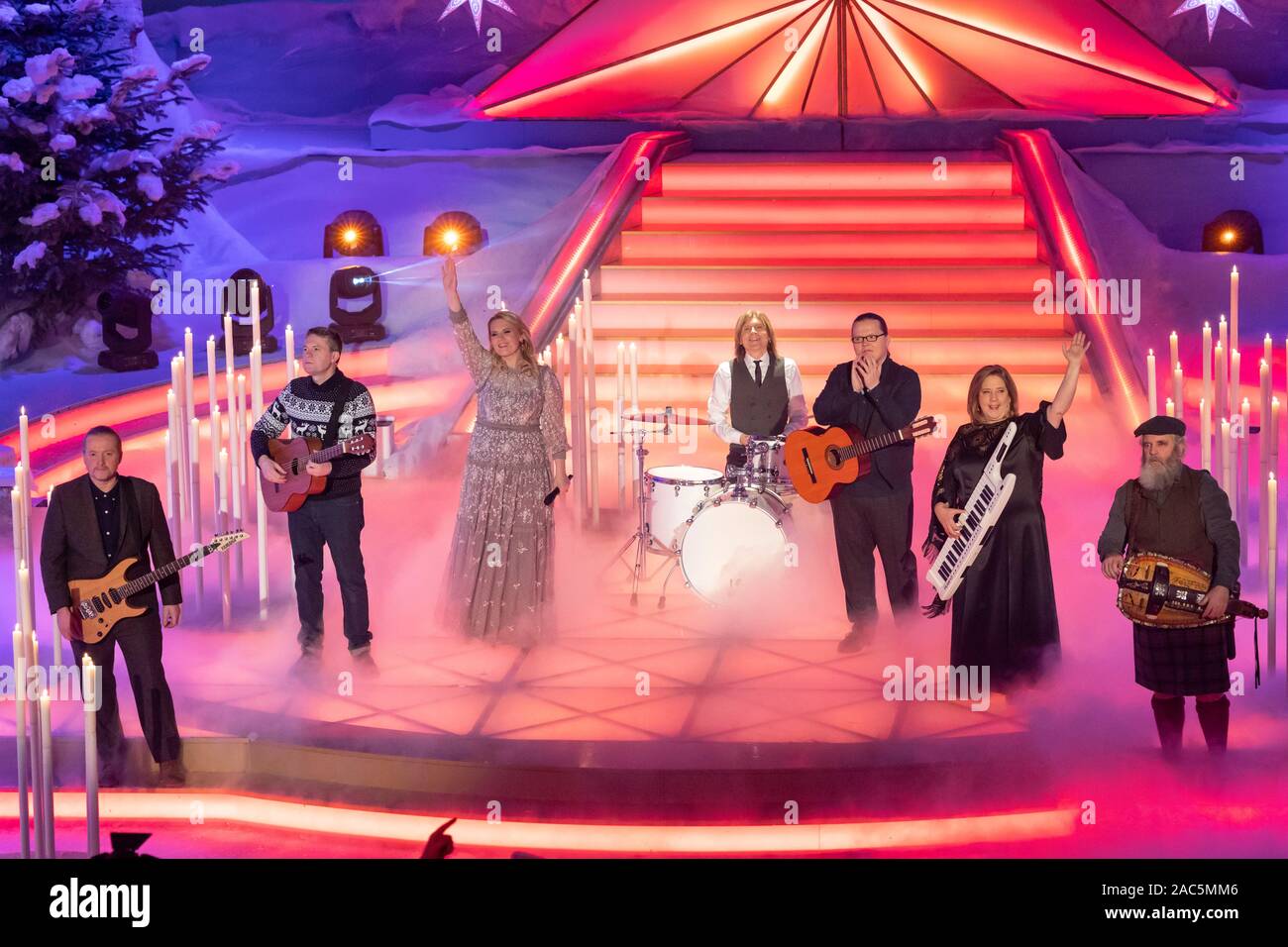 Suhl, Allemagne. 30Th Nov, 2019. La famille Kelly dans le Adventsfest ...