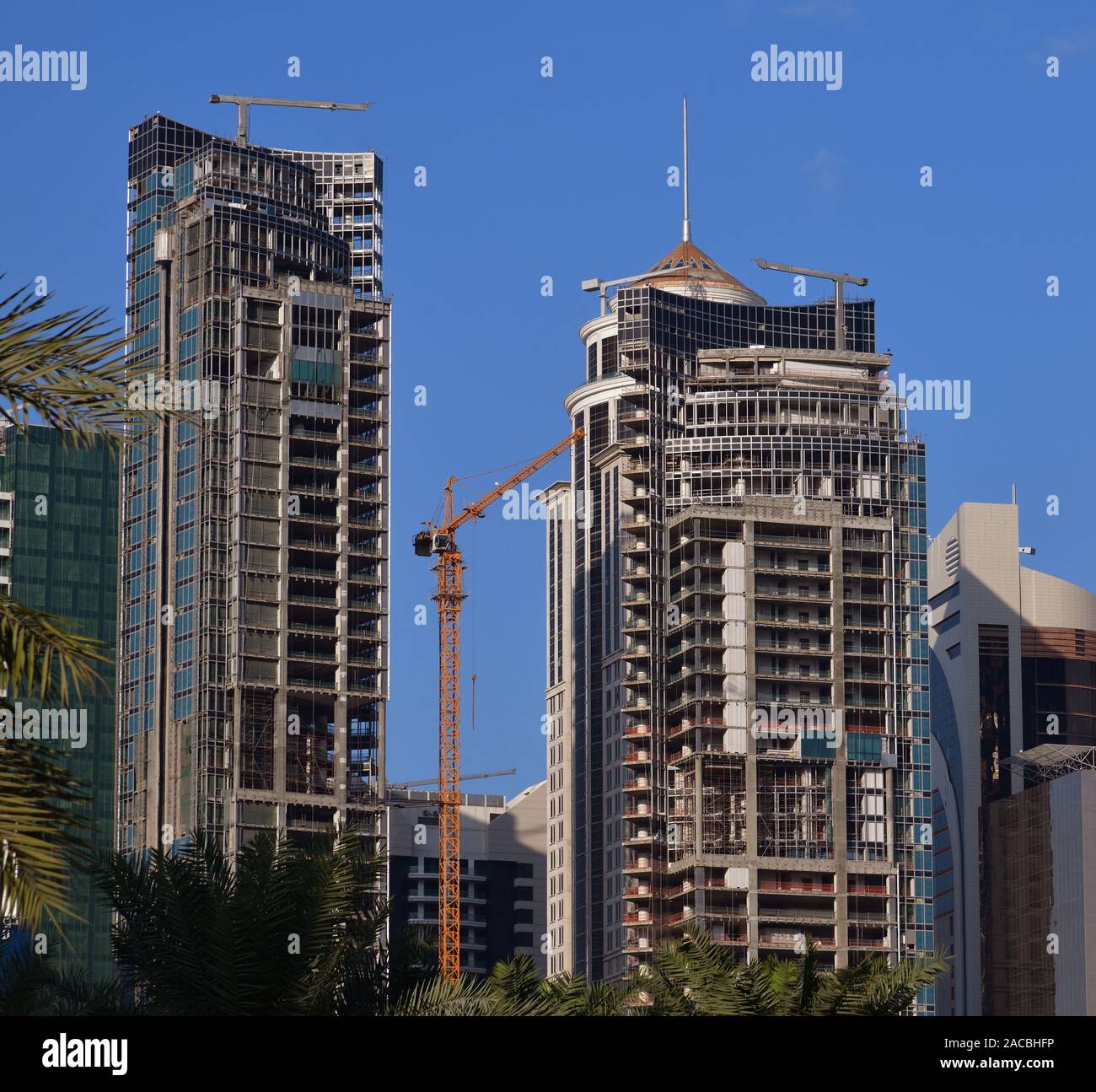 Building construction doha qatar Banque de photographies et d’images à ...