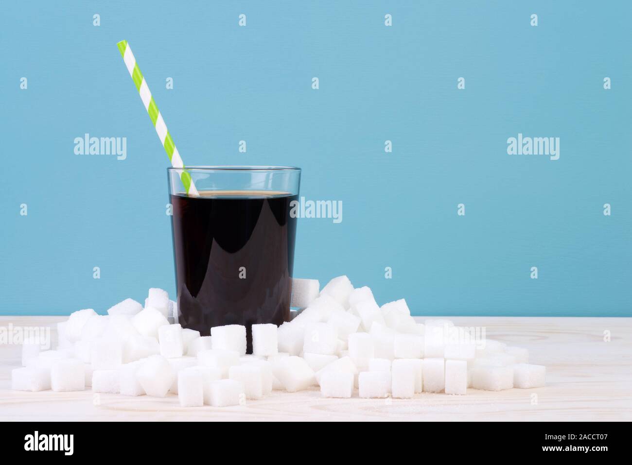 Sucre dans les boissons Banque de photographies et d’images à haute ...