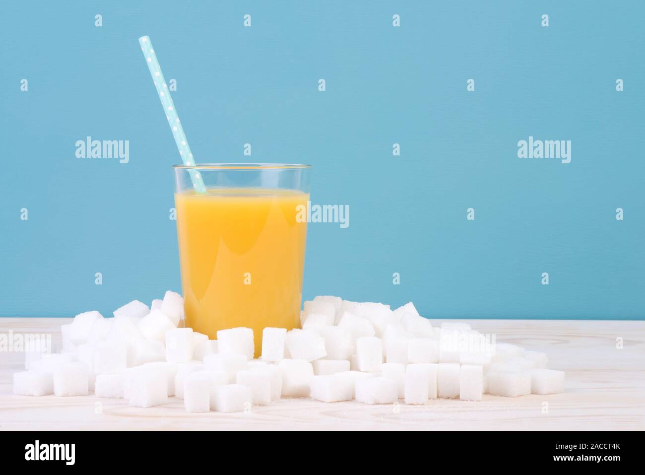 Sucre dans les boissons Banque de photographies et d’images à haute ...