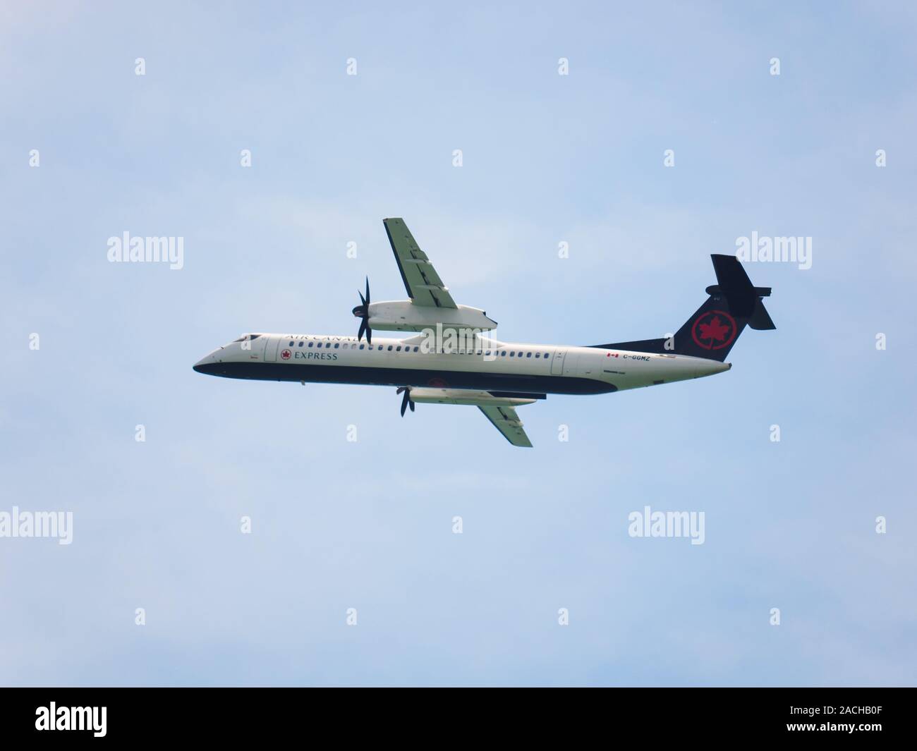 De havilland dhc 8 400 series Banque de photographies et d’images à ...