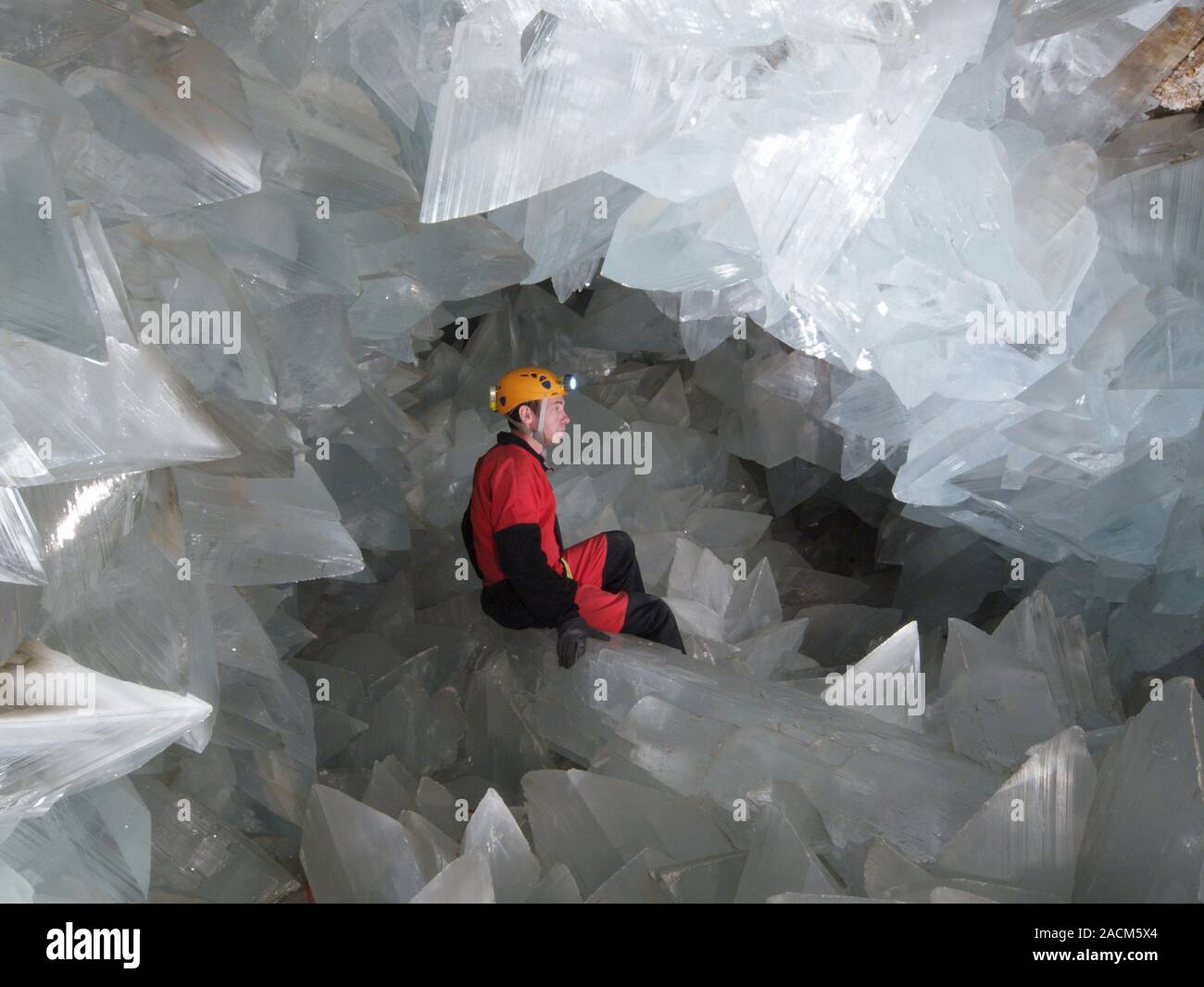 Geode Pulpi, Almeria, Espagne. L'intérieur du géologue Pulpi geode ...