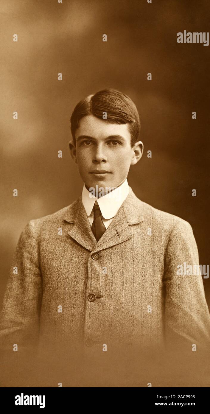 William Lawrence Bragg (1890-1971), physicien britannique, en tant qu ...