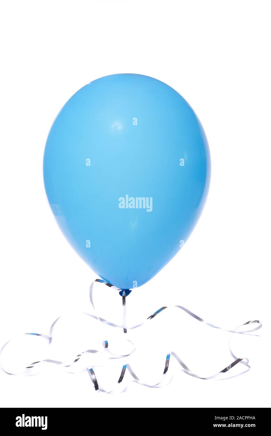 Ballon d'hélium gonflé Banque d'images détourées - Alamy