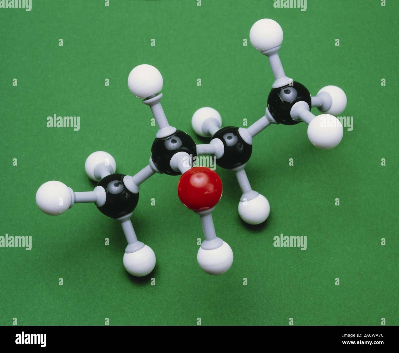 Molécule d'alcool secondaire. Le modèle moléculaire de butanol ...