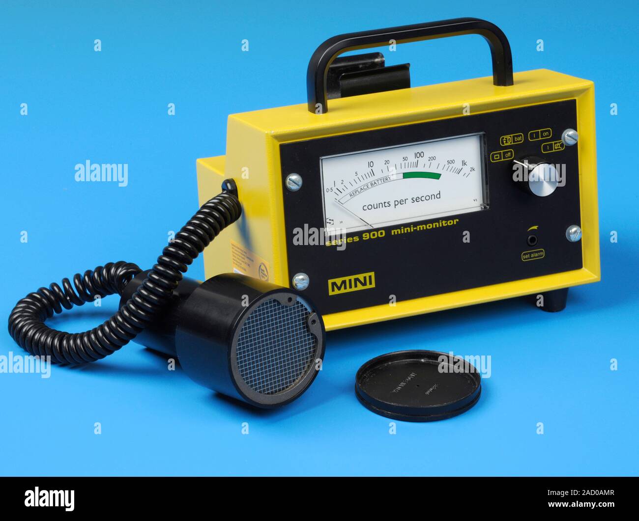 Compteur Geiger. Détecteur de radiation, ou compteur Geiger. Le tube ...