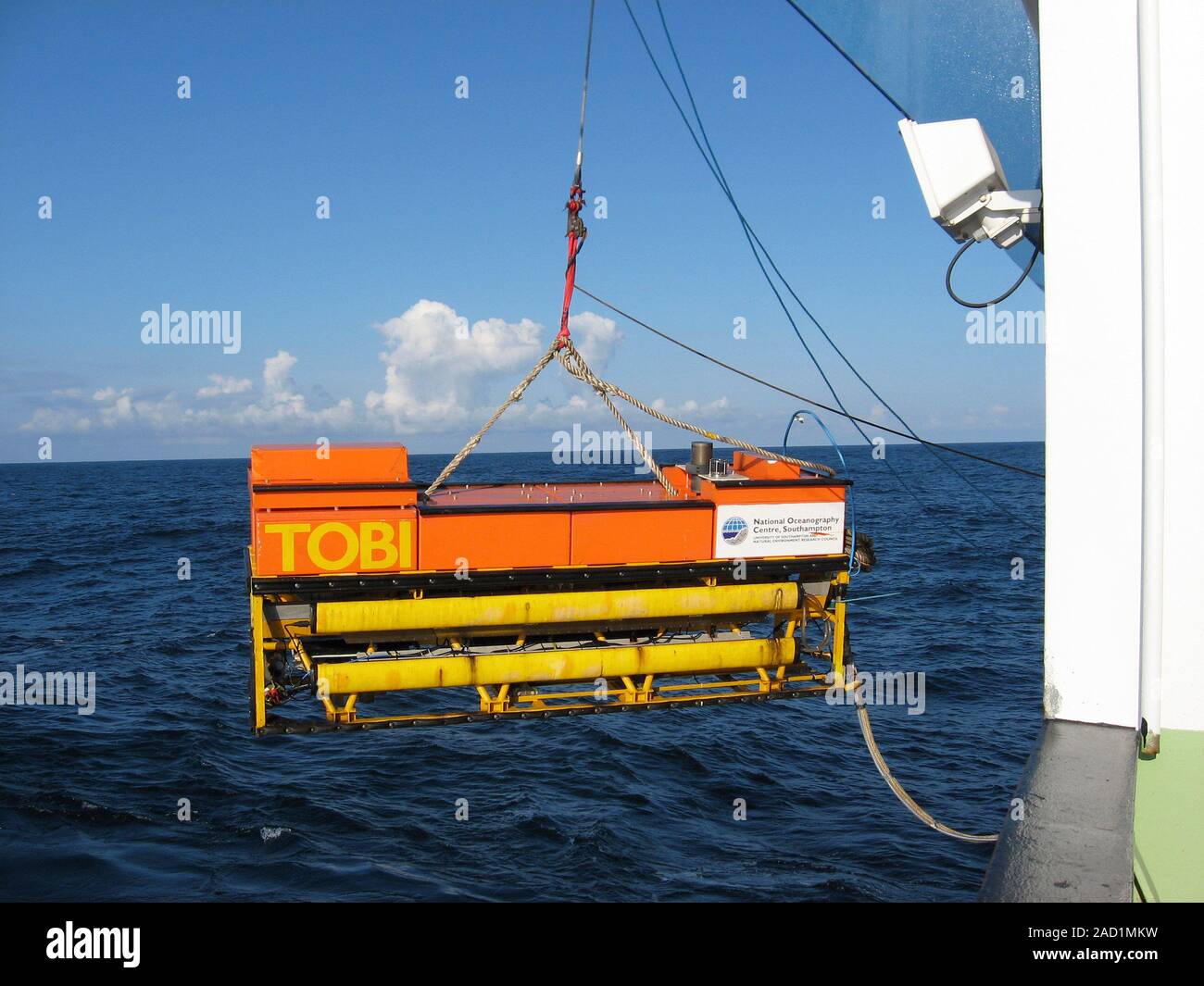 TOBI (fond remorqué Instrument) instrument de cartographie des fonds ...