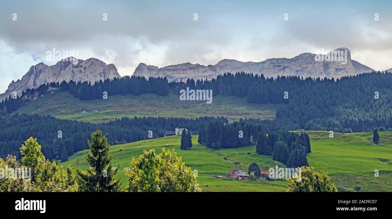 Appenzell alps Banque de photographies et d’images à haute résolution ...