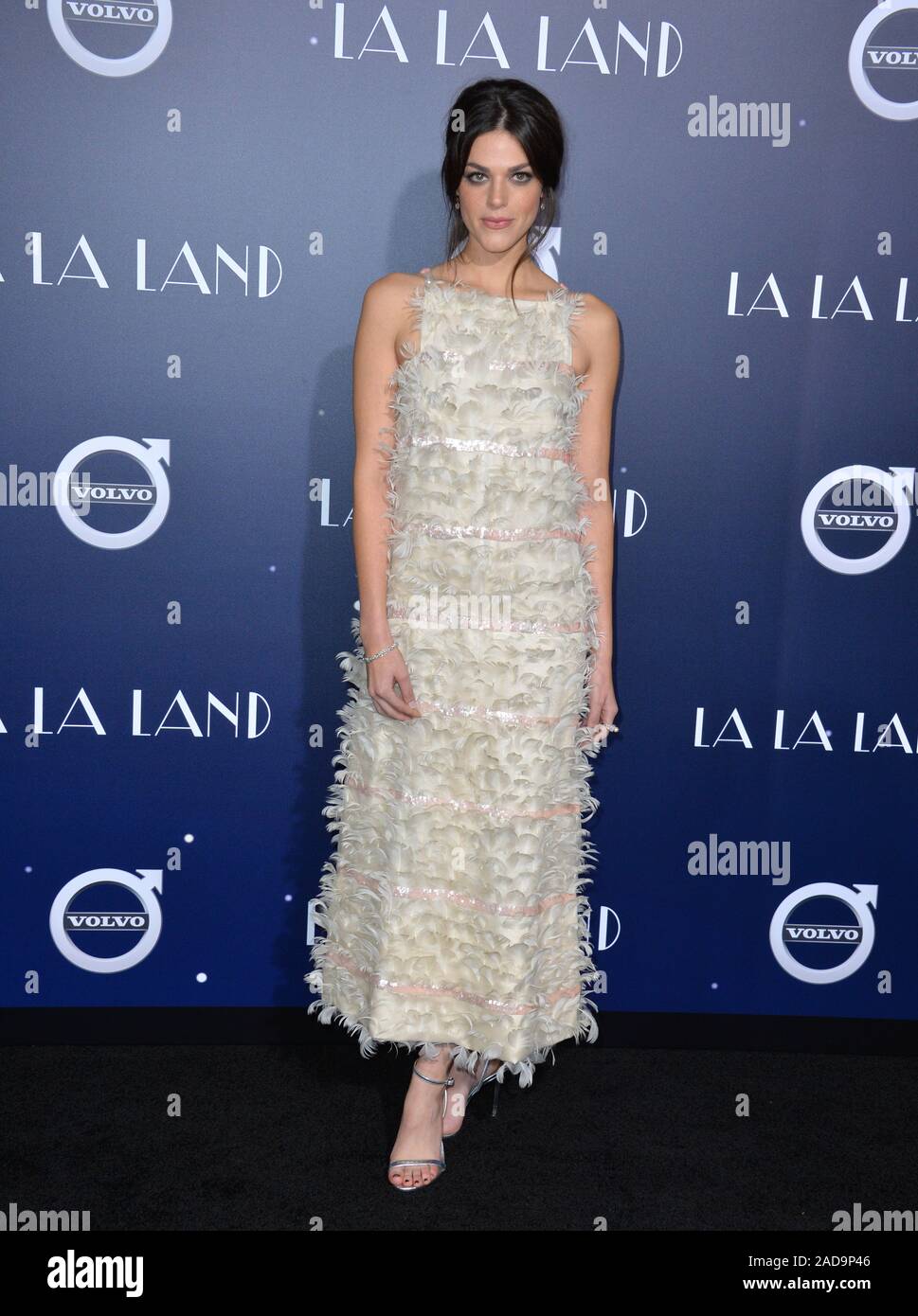 L'actrice Callie Hernandez au Los Angeles premiere pour "La La Land" au ...