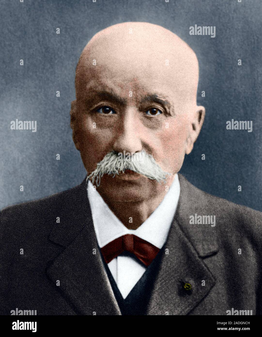 Clement Ader (1841-1926), ingénieur français et pionnier de l'aviation ...