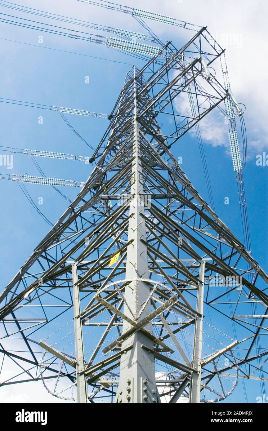 Pylône de l'électricité. Pylônes électriques sont les tours d'acier ...