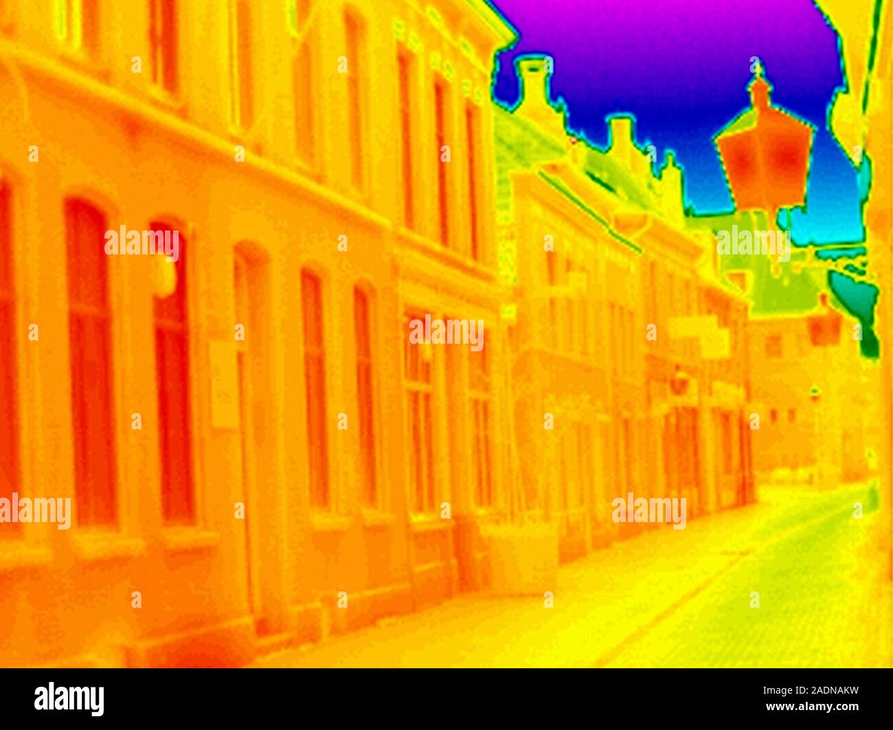 Logement en terrasses, thermogramme. Un thermogramme montre la ...