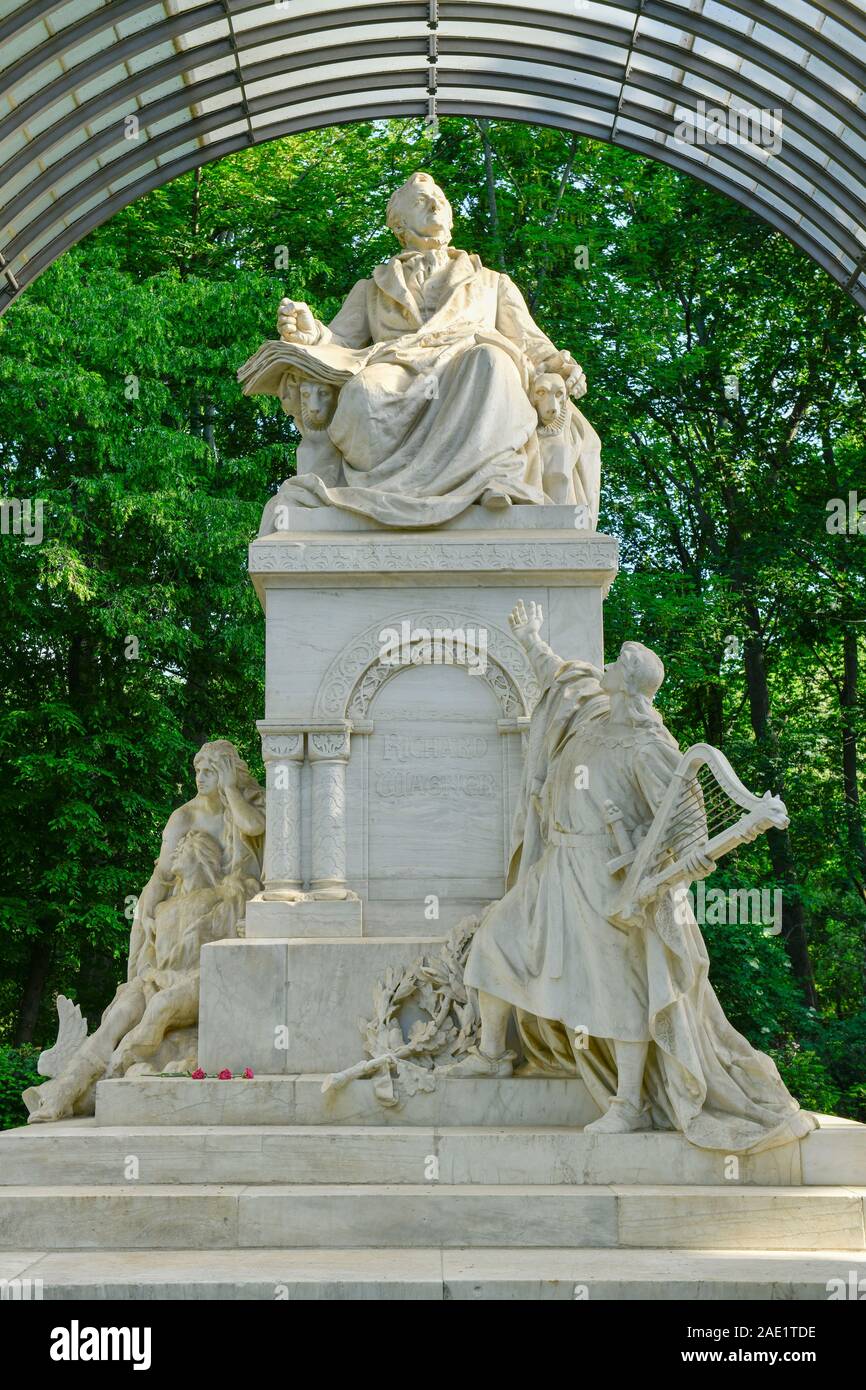 Richard wagner statue berlin Banque de photographies et d’images à ...