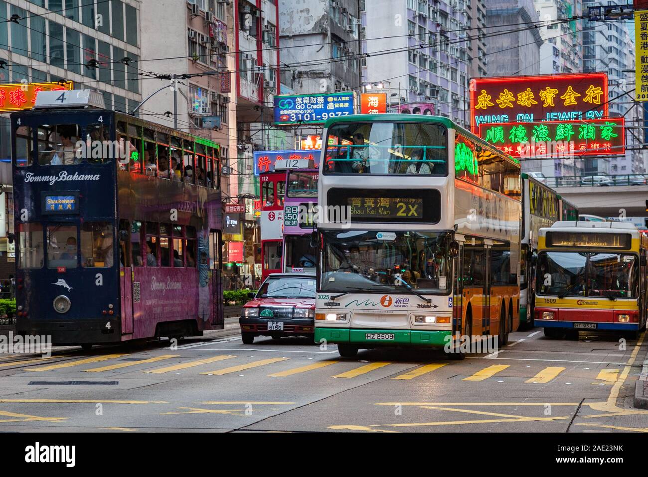 Transports en commun hong kong Banque de photographies et d’images à ...