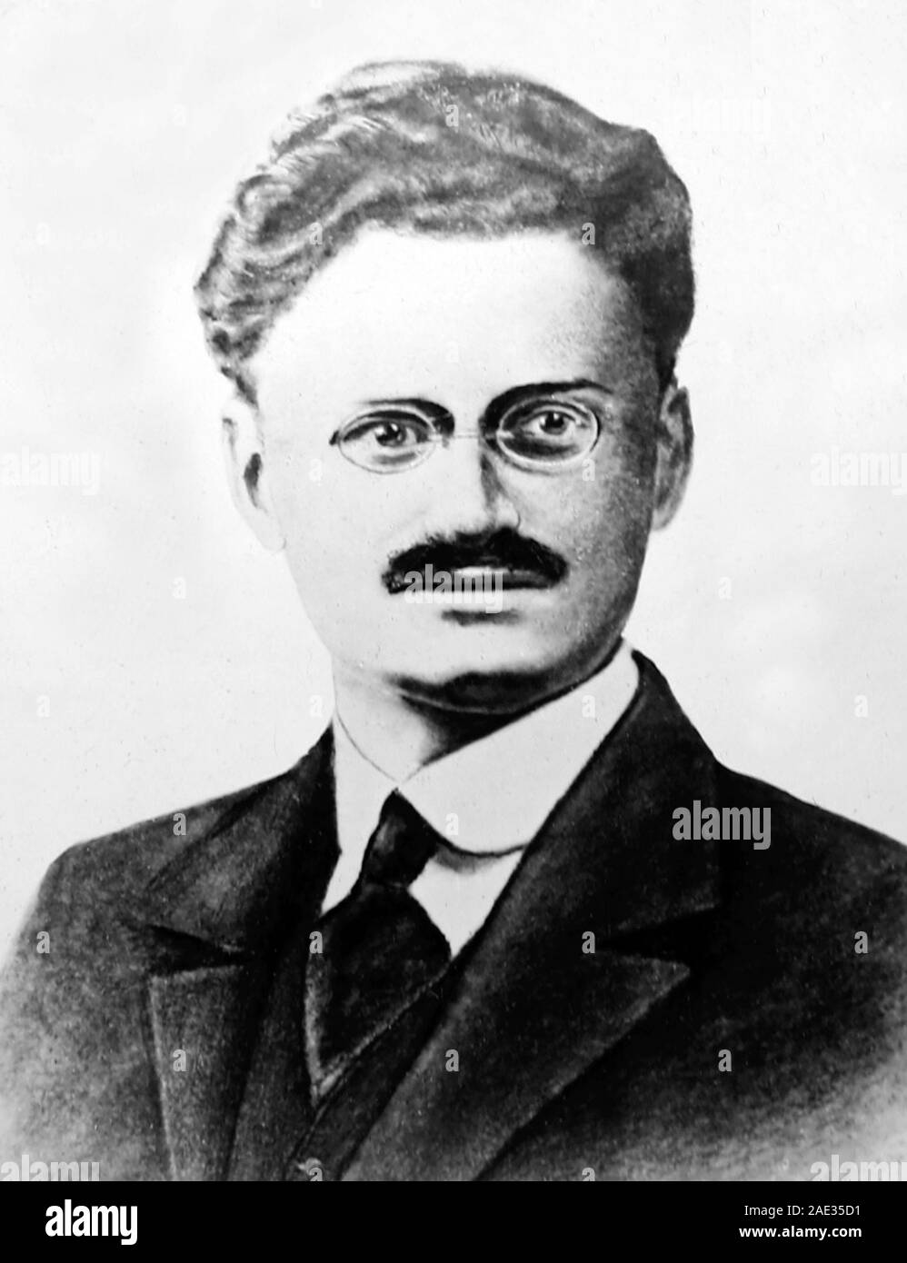 Léon trotsky Banque de photographies et d’images à haute résolution - Alamy