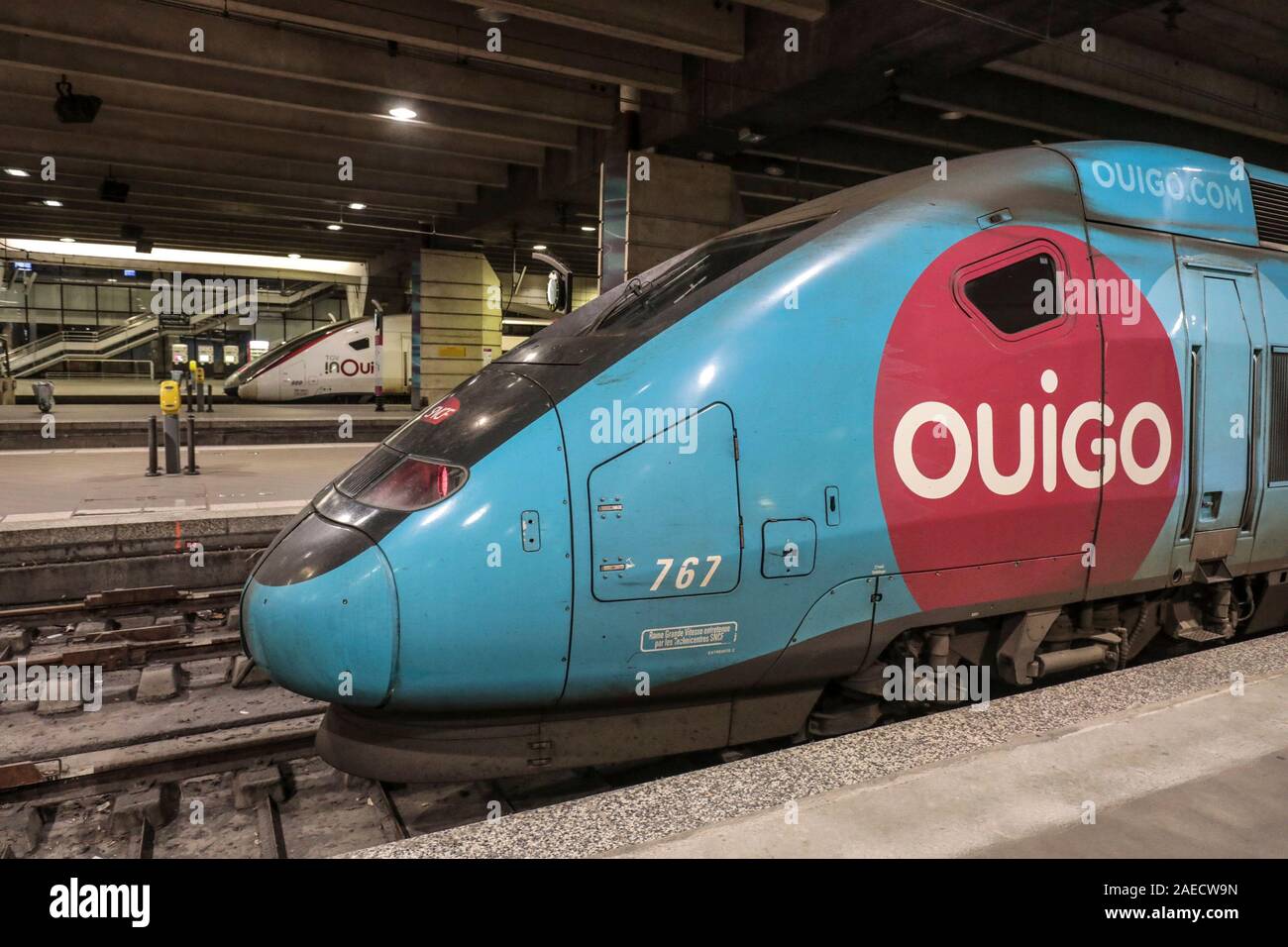 Tgv ouigo Banque de photographies et d’images à haute résolution - Alamy