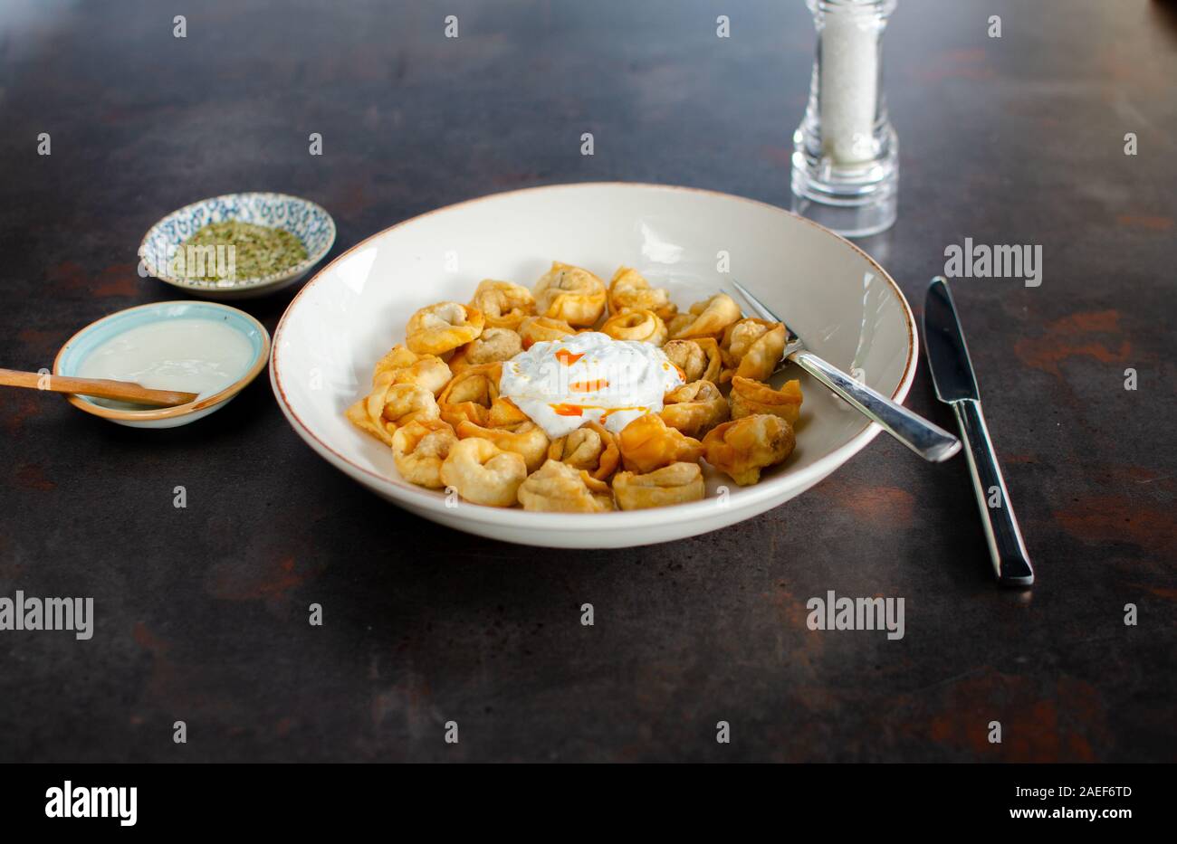 Ravioli turc parfait et piments sautés au beurre. Des délicieux plats ...