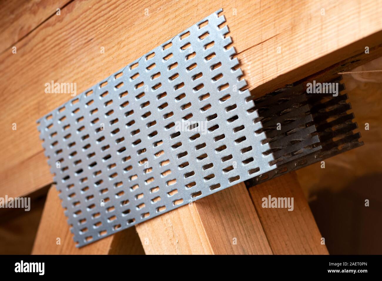 Steel wood roof framing Banque de photographies et d’images à haute ...
