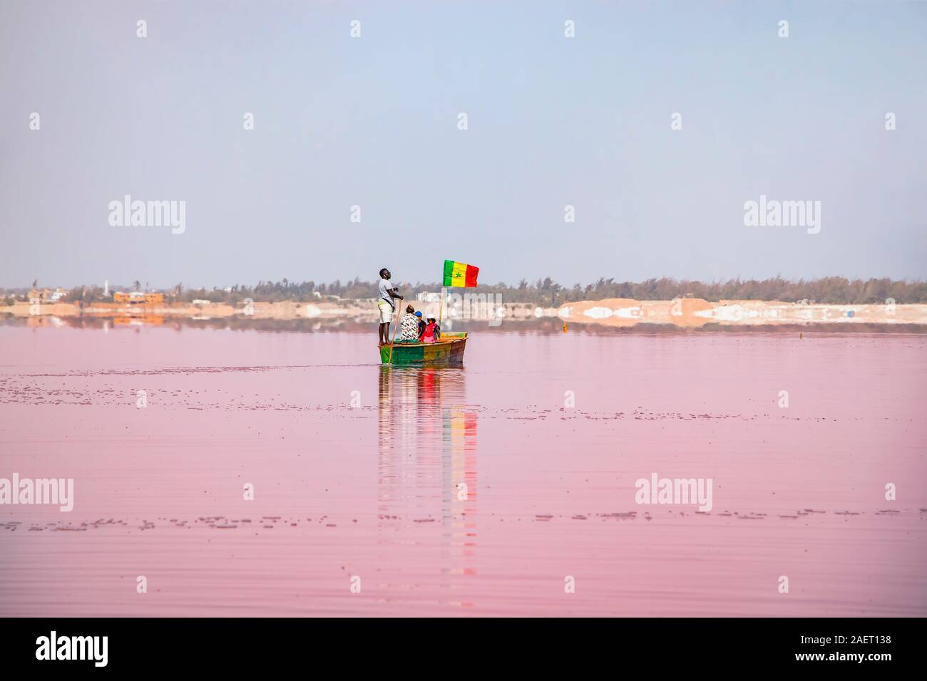 Lac rose senegal Banque de photographies et d’images à haute résolution ...