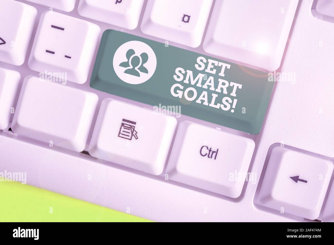 L'écriture de texte Word Définir des objectifs SMART. Photo d'affaires ...