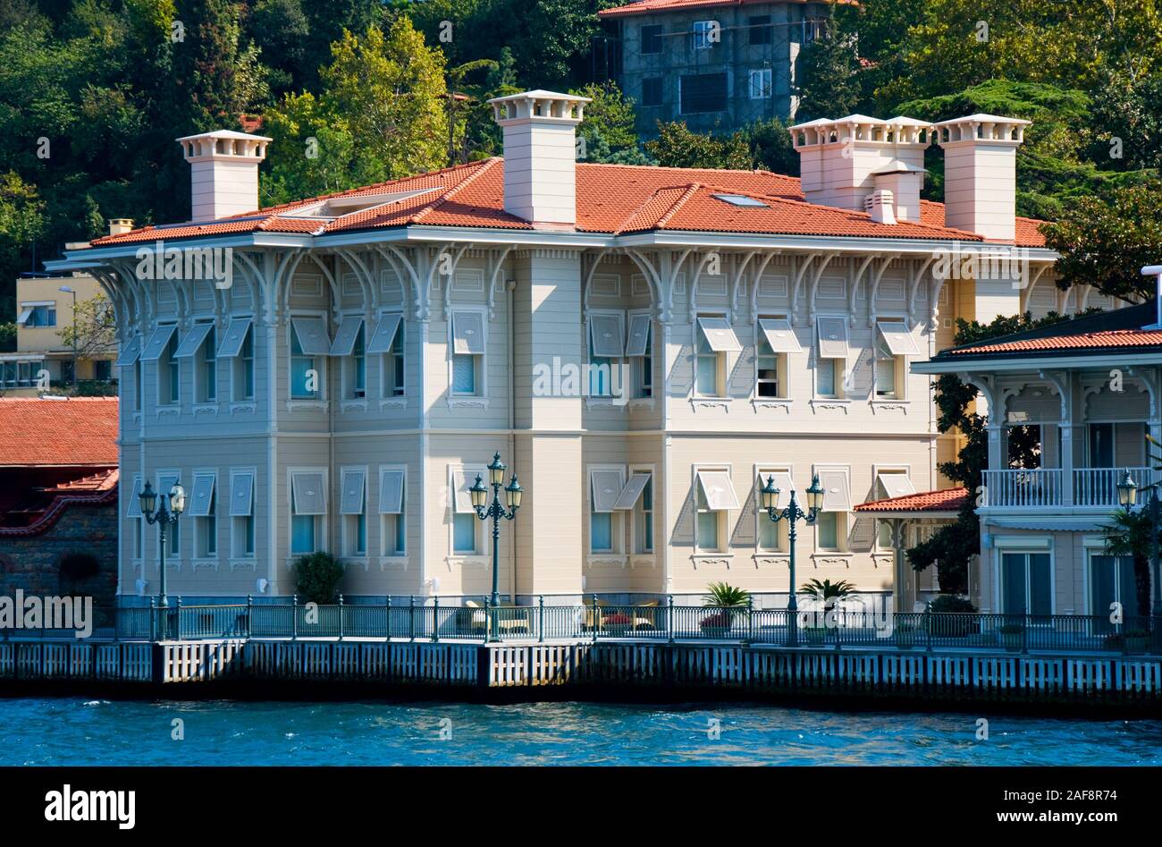 Bosphorus yali Banque de photographies et d’images à haute résolution ...