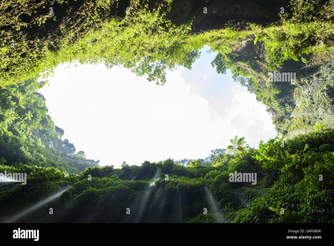Cascades de madikaripura Banque de photographies et d’images à haute ...