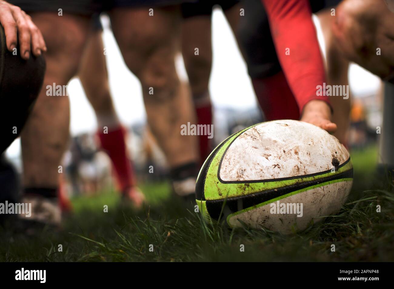 Ballon de rugby pendant Banque de photographies et d’images à haute ...